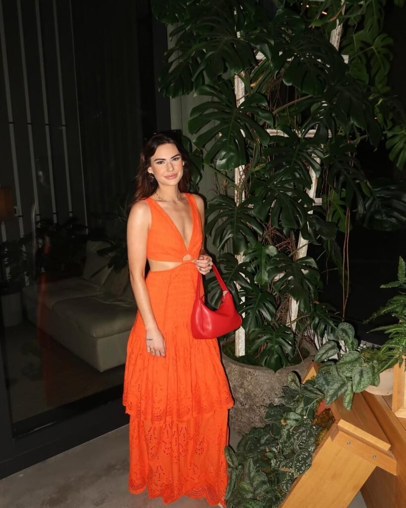 22 Stunning Party Outfit Ideas for Women That Turn Every Head - InspoCloset